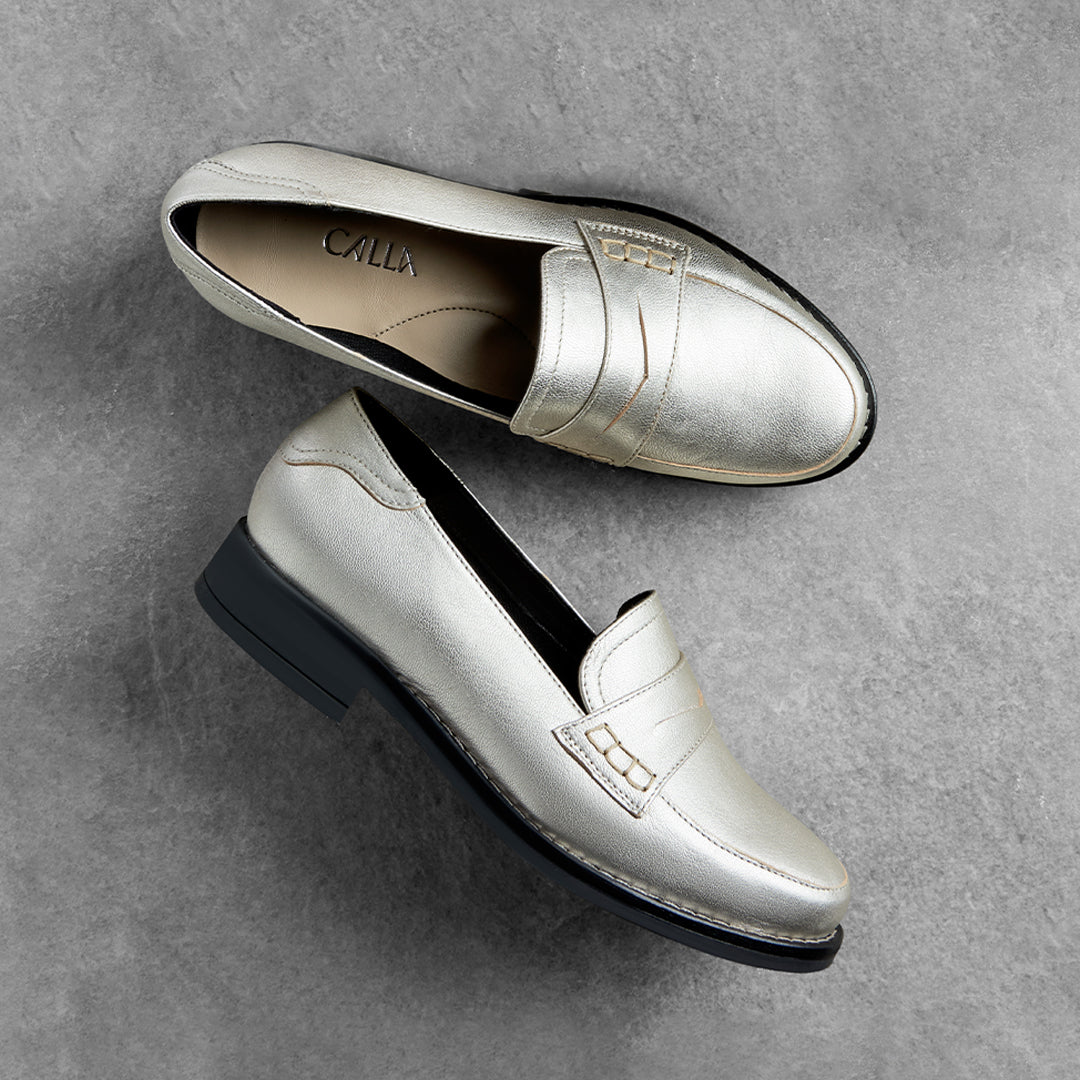 Calla | Nadia | Silver metallic leather shoe